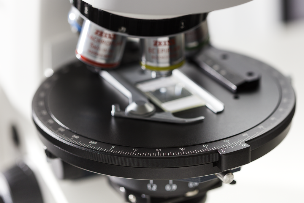 Microscope droit ZEISS AxioLab 5 - Mat | Lordil